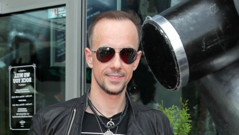 Nergal przyciąga miliony - pomponik.pl