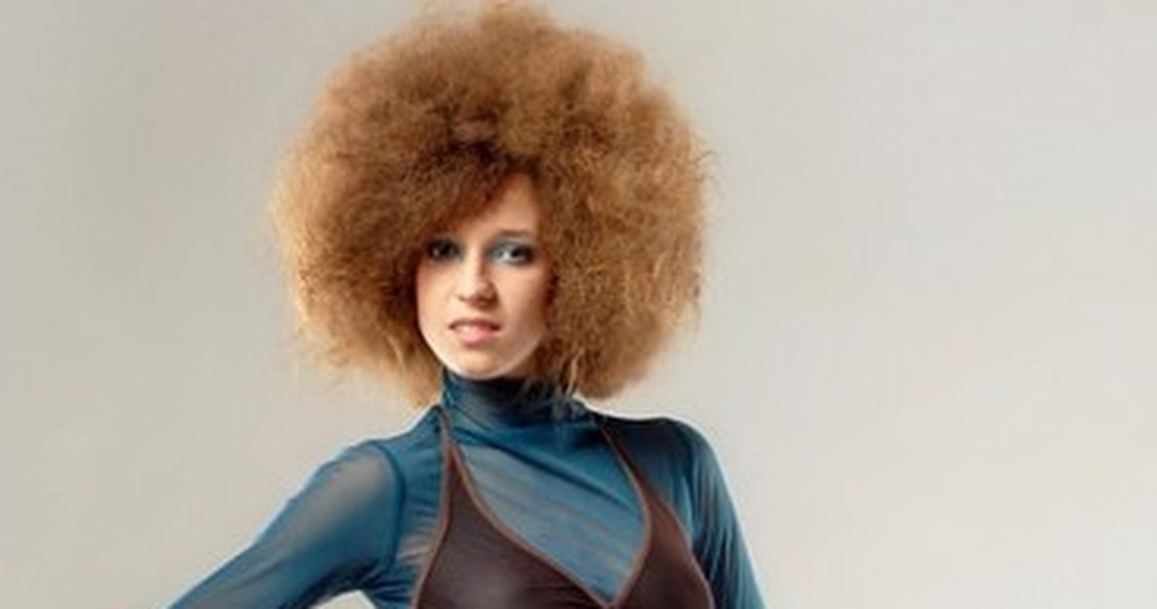 Kobiecość według Sary Damm - Kobieta w INTERIA.PL