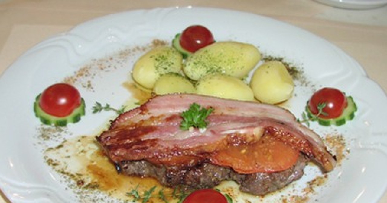 Ozór wołowy peklowany - Kobieta w INTERIA.PL