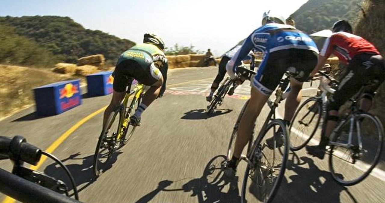 Pruj w dół. Na rowerze, na złamanie karku - GeekWeek w INTERIA.PL