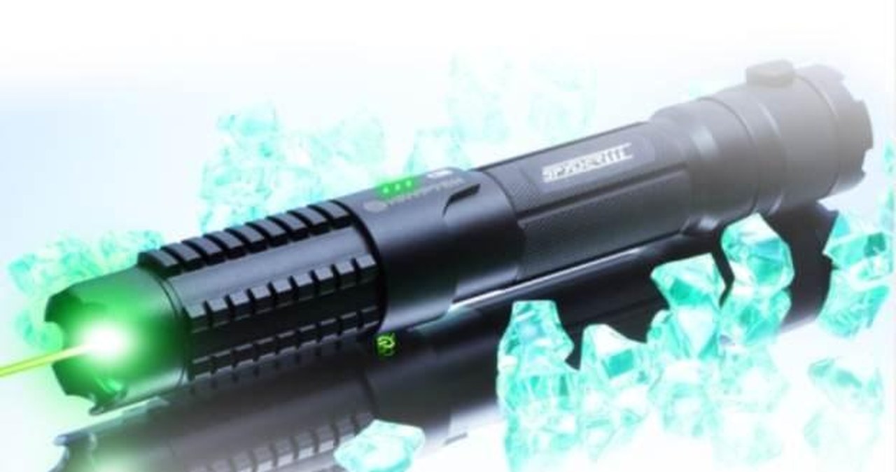 Laser 8000 razy jaśniejszy niż Słońce - GeekWeek w INTERIA.PL