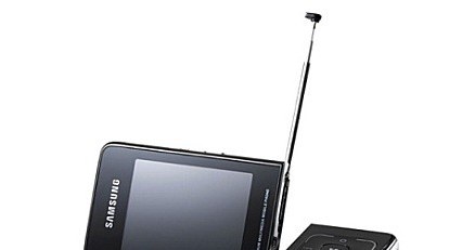 Samsung F500 - zawrót głowy - Geekweek w INTERIA.PL