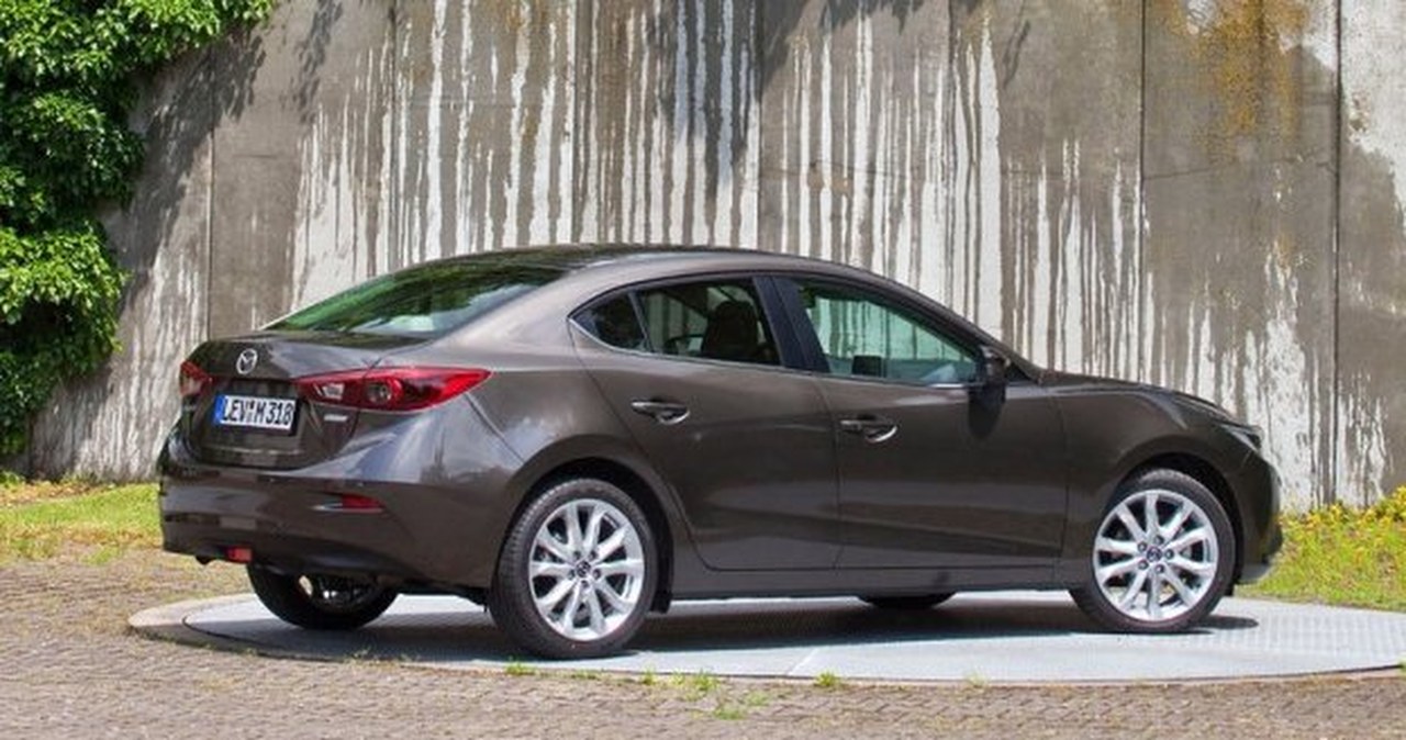 Nowa Mazda 3 Sedan - galeria zdjęć - Motoryzacja w INTERIA.PL