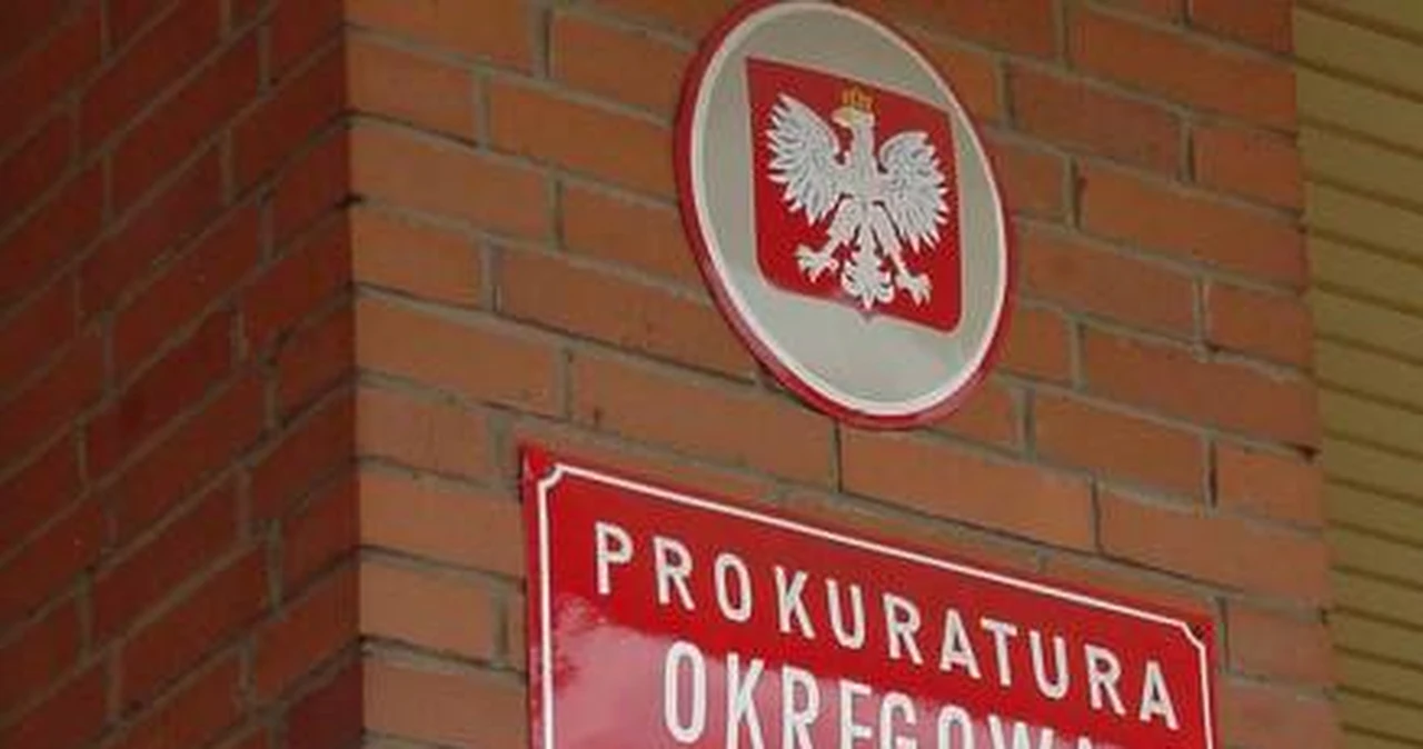 B. posłanka SLD M. Ostrowska opuściła prokuraturę - Wydarzenia w INTERIA.PL