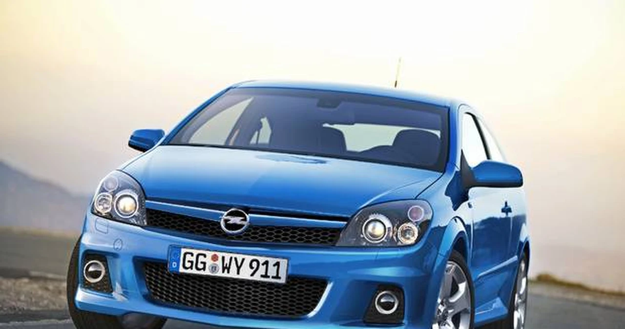 240-konna astra! - Motoryzacja w INTERIA.PL