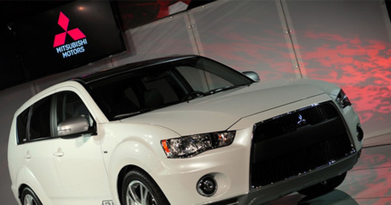 Nowy outlander za 102 900 zł - Motoryzacja w INTERIA.PL