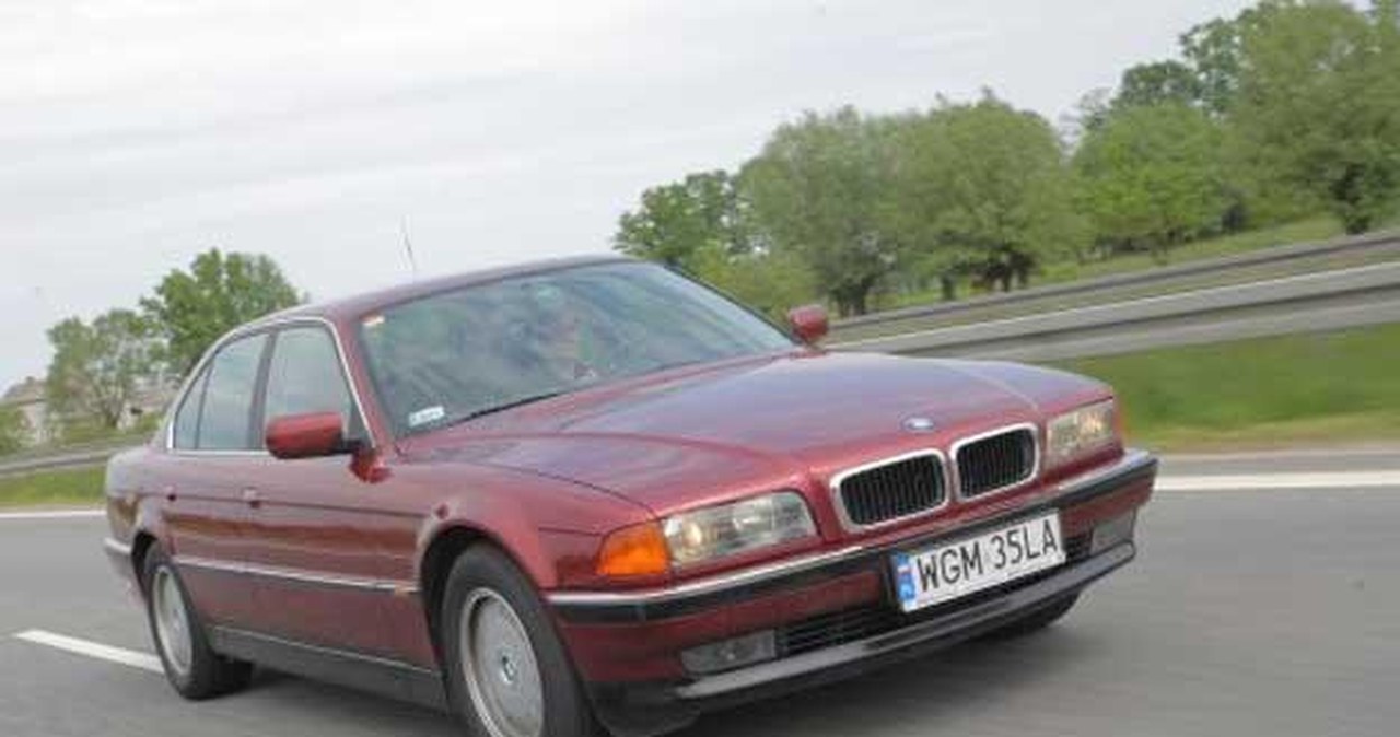 Używane BMW 7 E38. Limuzyna Bonda za 20 tys. - Motoryzacja w INTERIA.PL