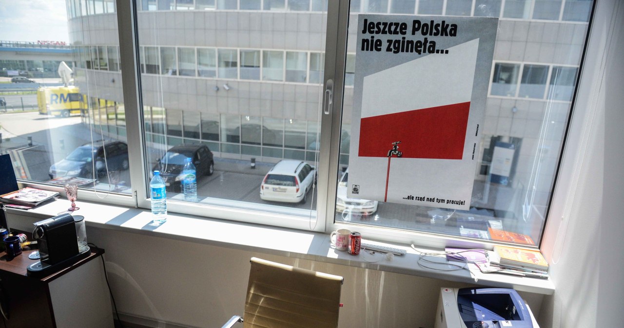 HFPC zaniepokojona nalotem ABW na redakcję "Wprost" - Wydarzenia w ...