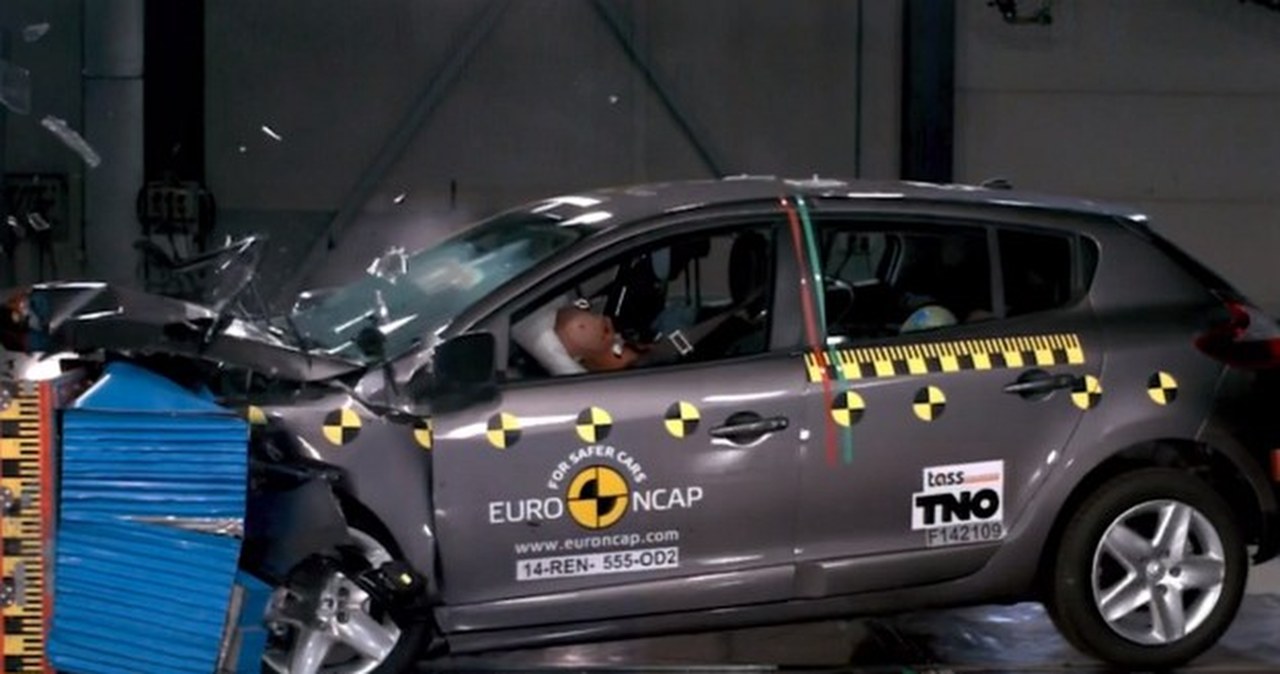 Megane z 3 gwiazdkami Euro NCAP - Motoryzacja w INTERIA.PL