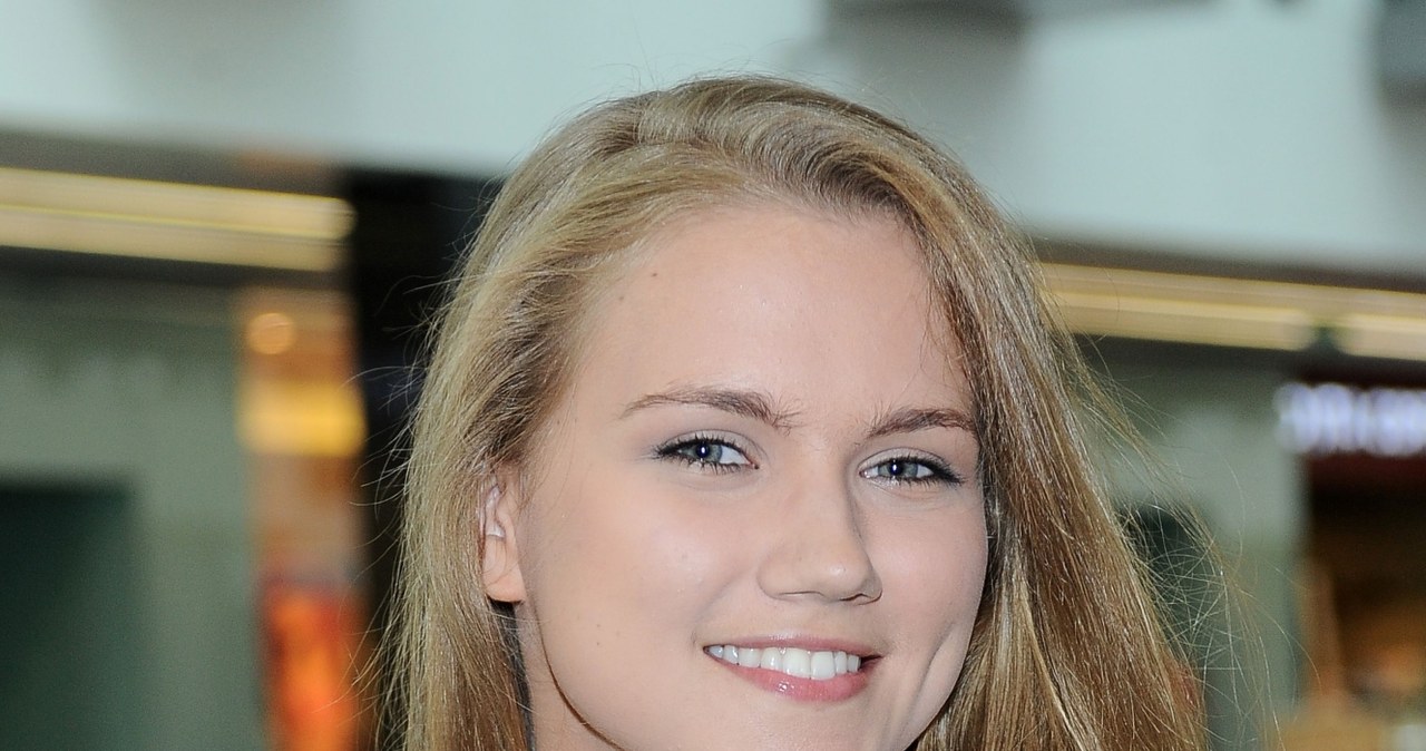 Koszula i spódnica? Jak najbardziej! - Styl w INTERIA.PL