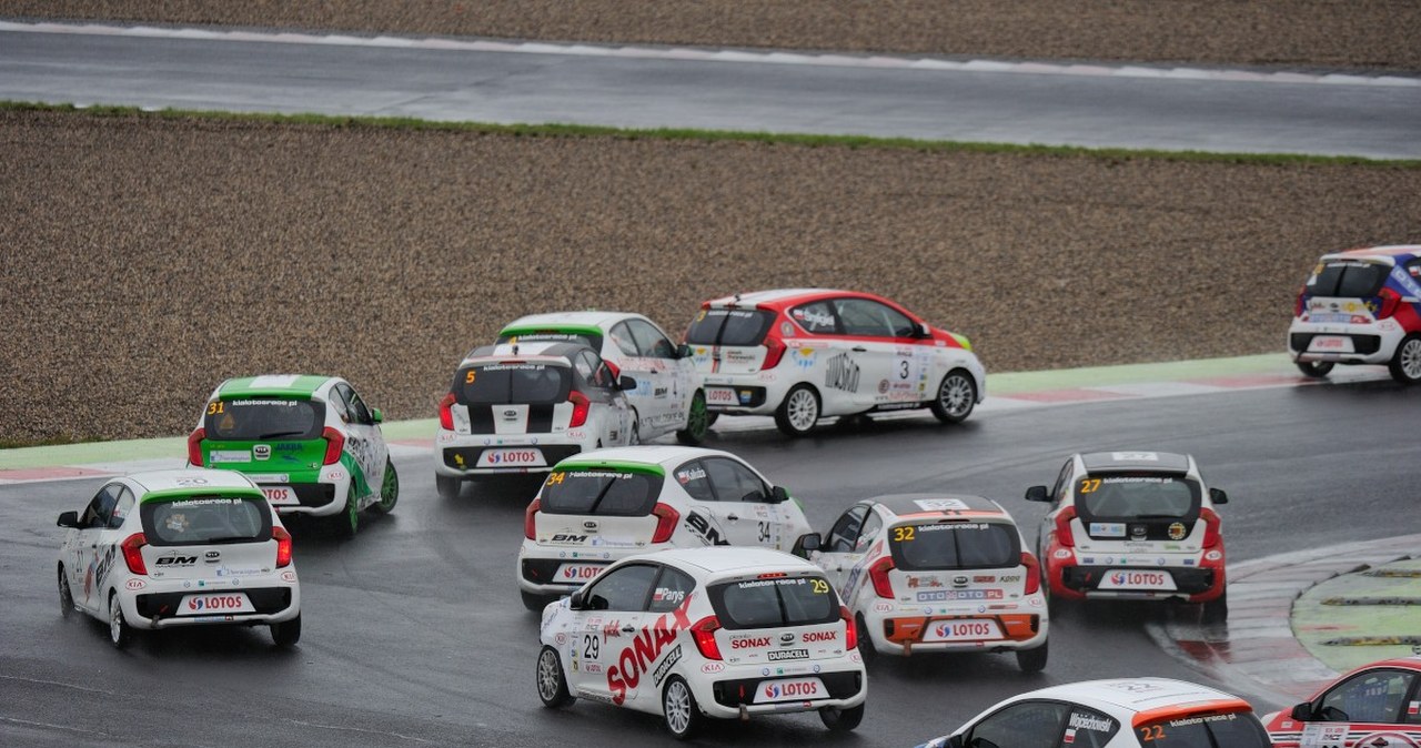 Kia Lotos Race. Zmiana lidera - Motoryzacja w INTERIA.PL