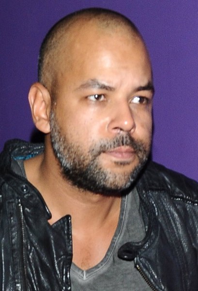 Patrick Yoka - Informacje o osobie wraz ze zdjęciami, wiadomościami i ...