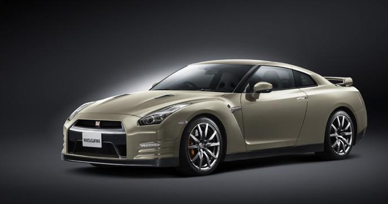 Nissan GT-R ma 45 lat! - Motoryzacja w INTERIA.PL