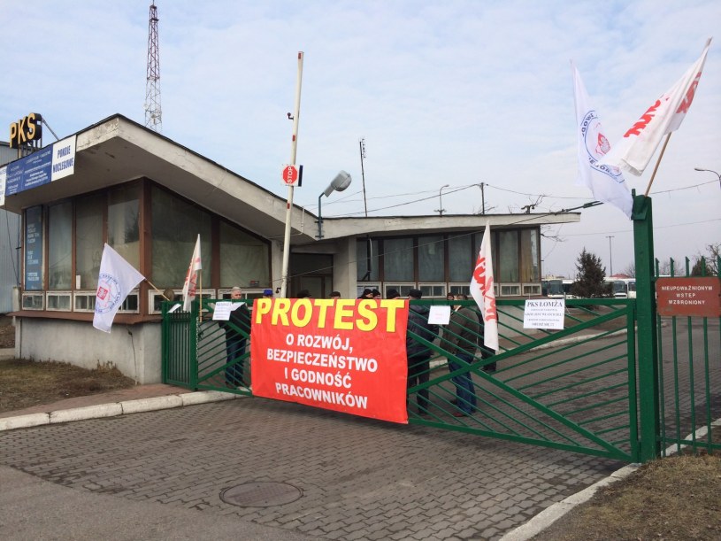 Strajk w PKS Łomża. Pracownicy chcą odwołania prezesa - RMF 24