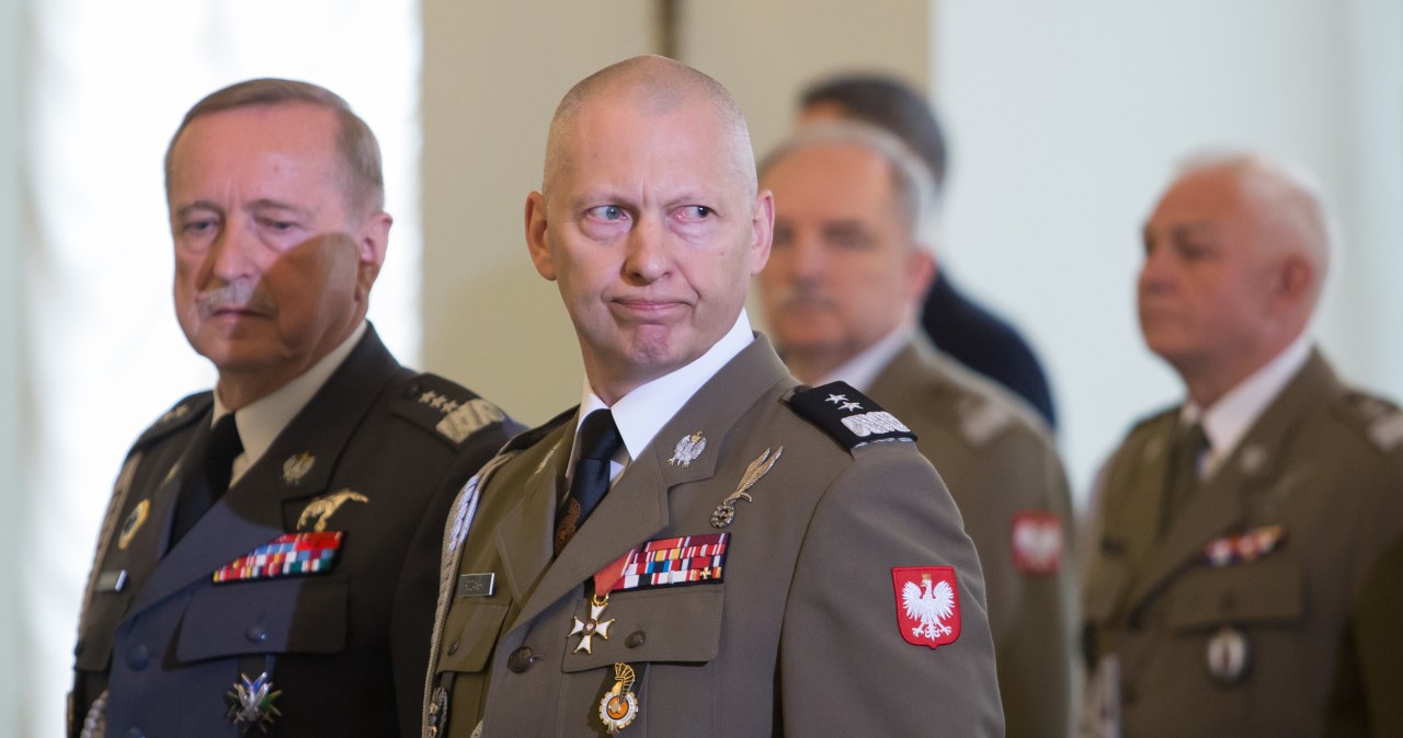 Gen. Różański objął stanowisko dowódcy generalnego - Wydarzenia w ...