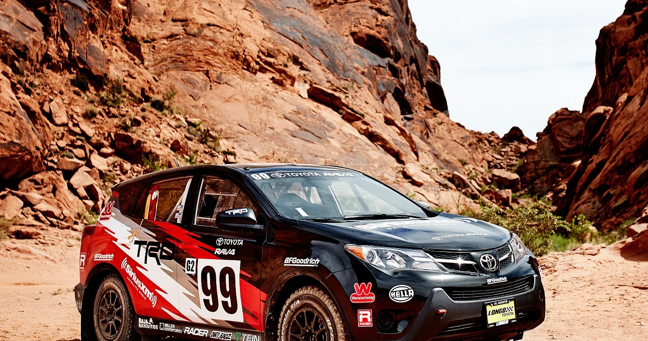 Toyota Rally RAV4 na SEMA 2015 - Motoryzacja w INTERIA.PL