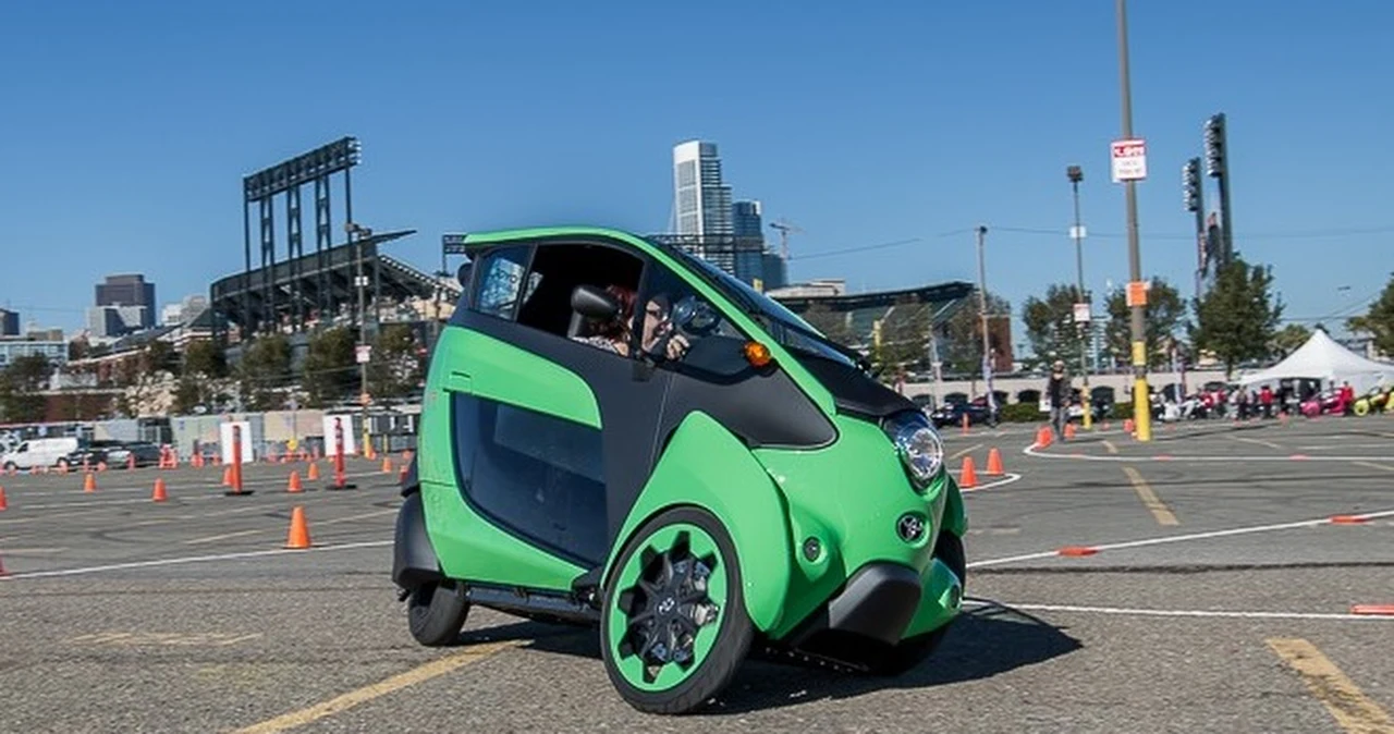 Toyota i-Road i Mirai w Dolinie Krzemowej