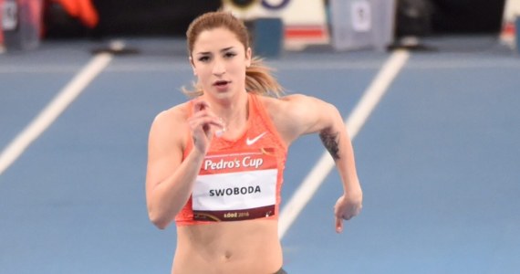 Kolejny sukces Ewy Swobody: Pobiła rekord świata juniorek w biegu na 60 ...