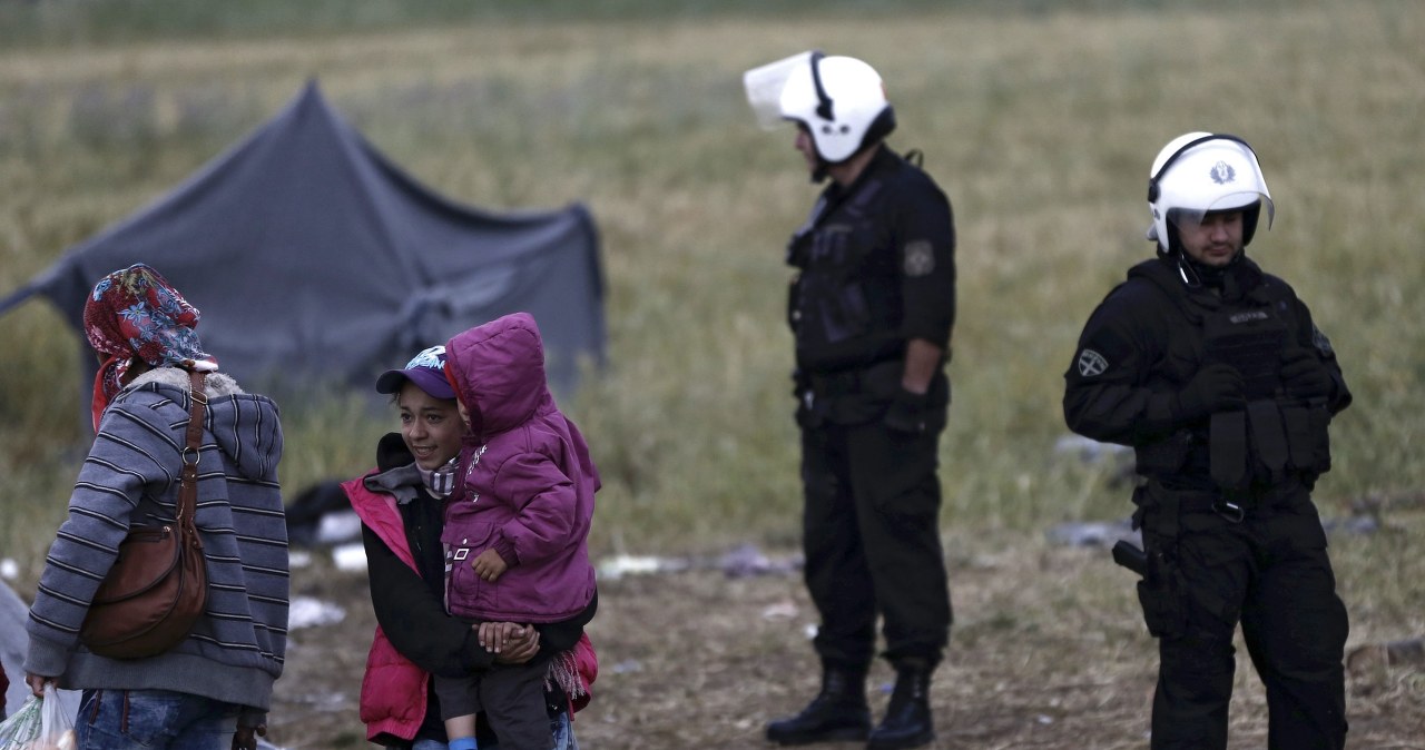 Imigranci znów na serbsko-węgierskiej granicy - Wydarzenia w INTERIA.PL