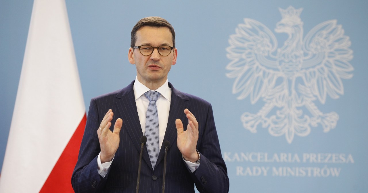 "Rz": Premier chce odchudzić rząd - Wydarzenia w INTERIA.PL