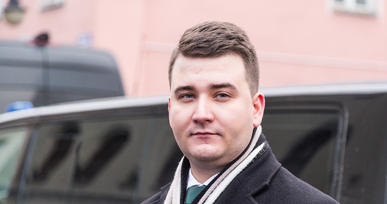 Bartłomiej Misiewicz pozywa Piotra Misiłę - Wydarzenia w INTERIA.PL