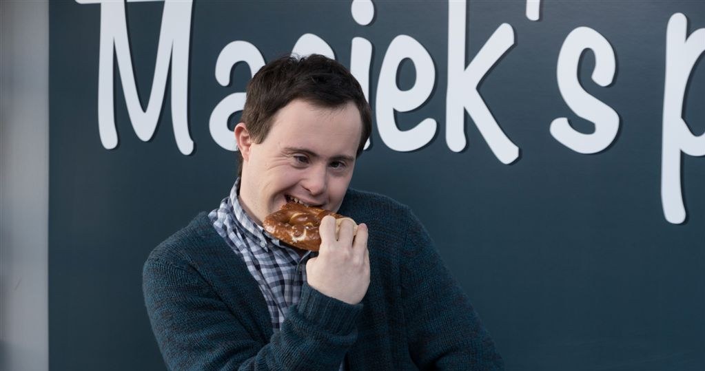 "Klan": Maciek chce po ślubie z Martynką wrócić do Polski! - Świat ...