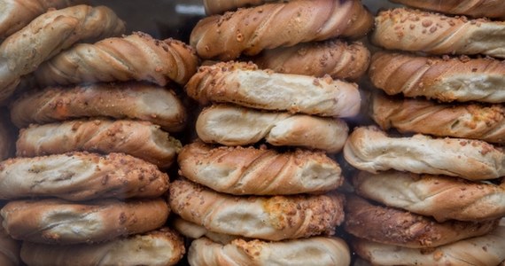 Obwarzanek, precel, a może bajgiel? - Kobieta w INTERIA.PL