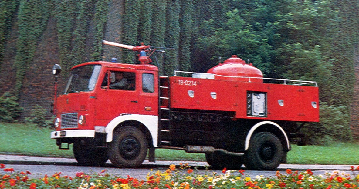 Jelonek z dekady Gierka: Symbol PRL, który trwa do dziś - Geekweek w ...