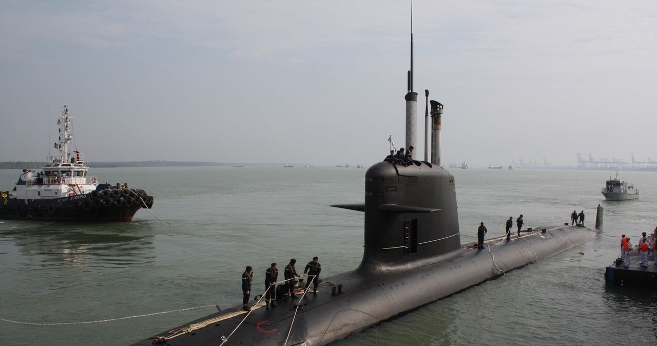 Filipiny chcą kupić francuskie okręty podwodne - GeekWeek w INTERIA.PL