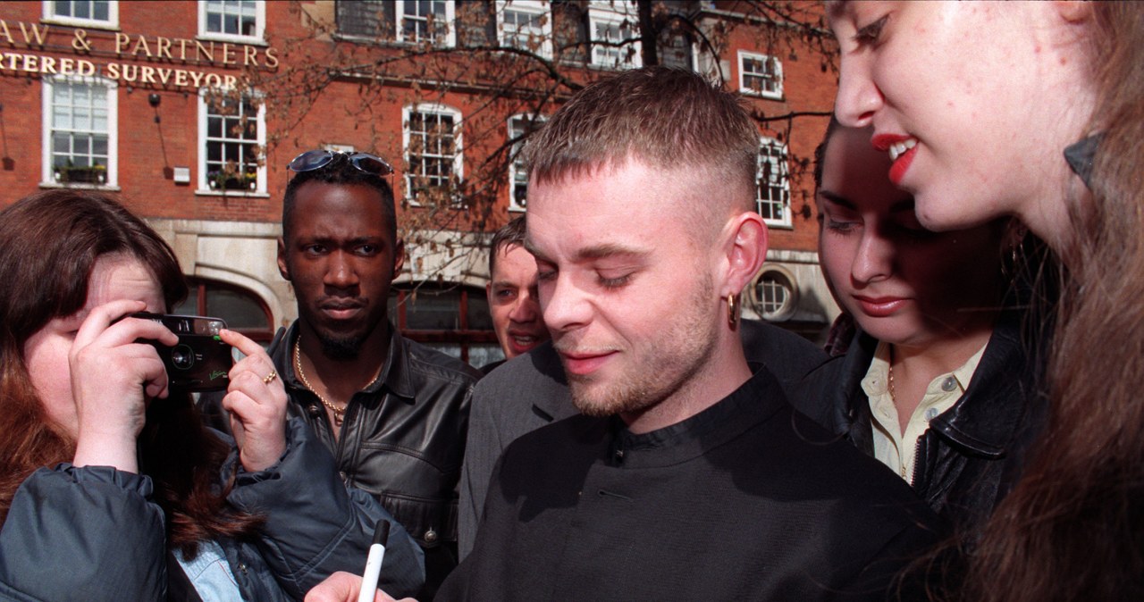 45 lat Briana Harveya: Anatomia upadku - Muzyka w INTERIA.PL