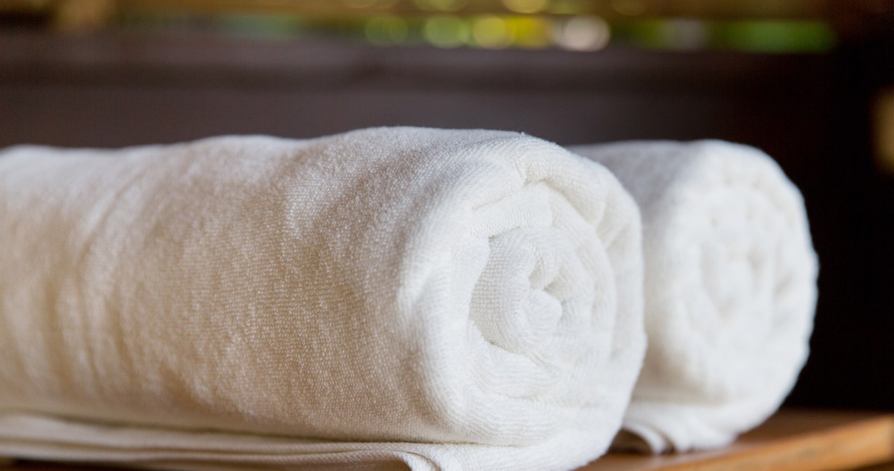 Aby zmiękczyć uprane ubrania i ręczniki - Styl w INTERIA.PL