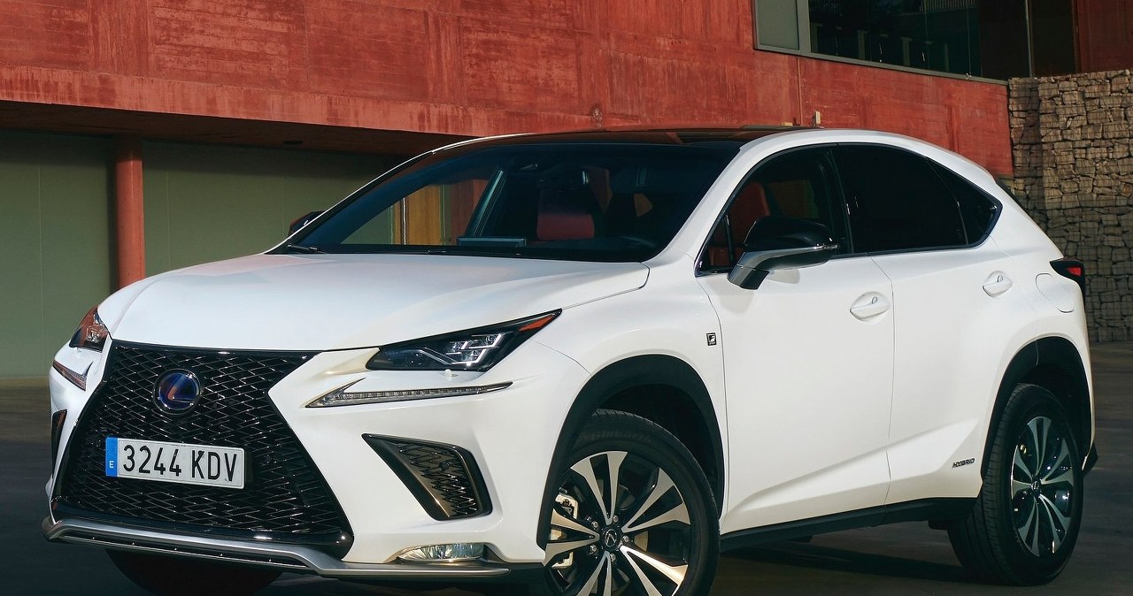 Lexus NX 450h+ czyli pierwsza hybryda plug-in? - Motoryzacja w INTERIA.PL