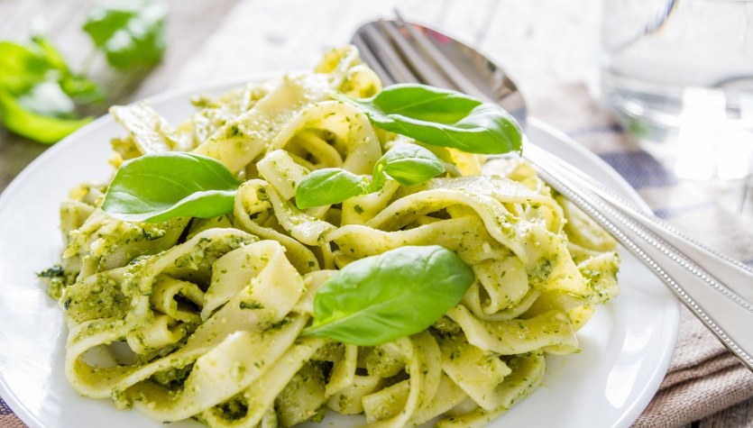 Tagliatelle z pesto - Styl w INTERIA.PL