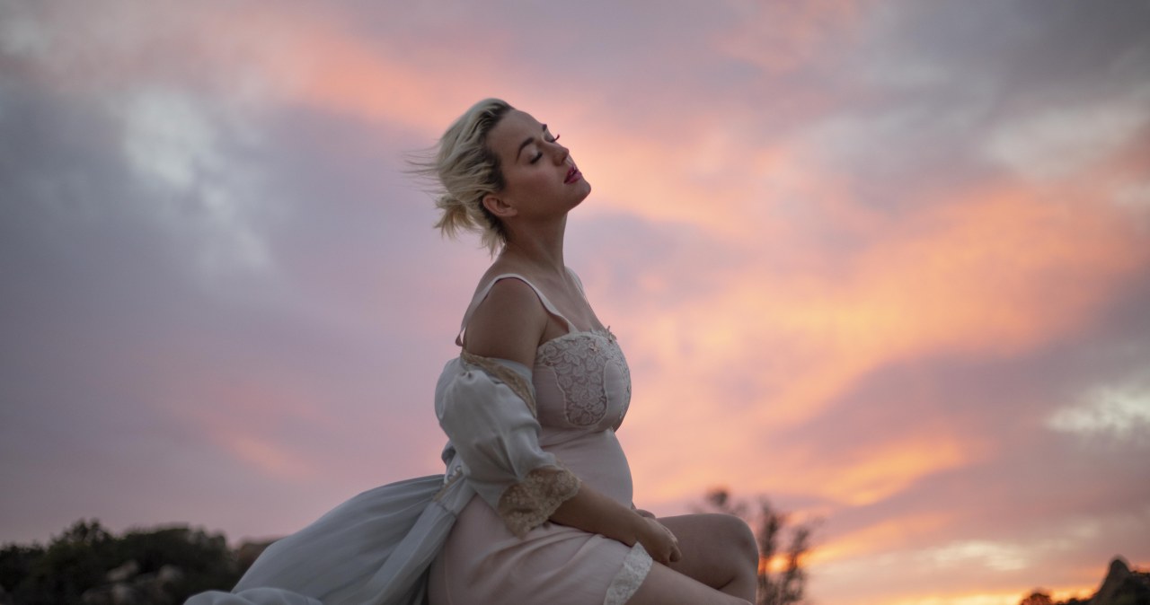 Katy Perry "143": Skreślona przez własną wytwórnię [RECENZJA] - Muzyka ...