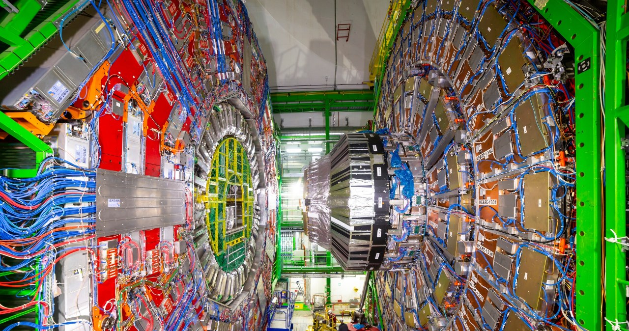 CERN zbuduje jeszcze potężniejszy akcelerator cząstek - Geekweek w ...