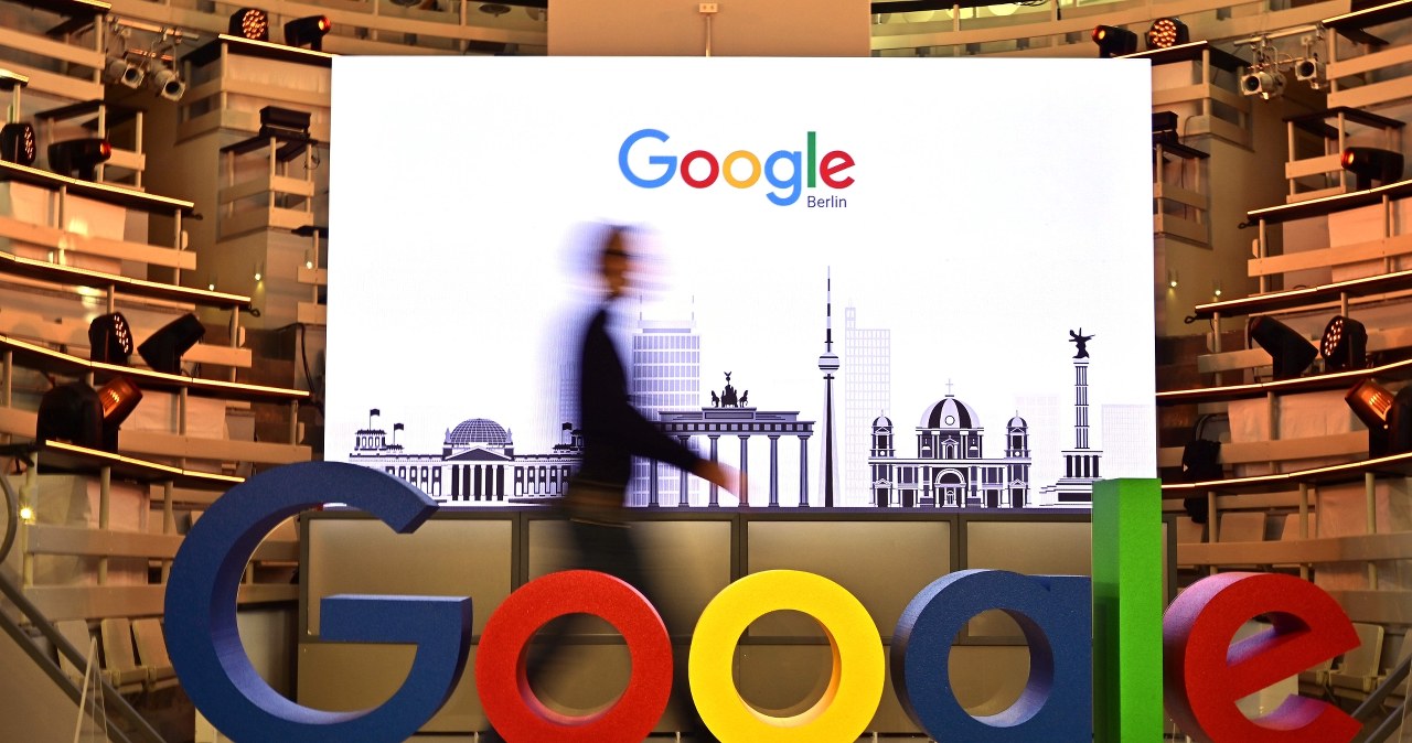 Tyle zarabiają pracownicy Google. Pensje sięgają 100 tys. zł ...