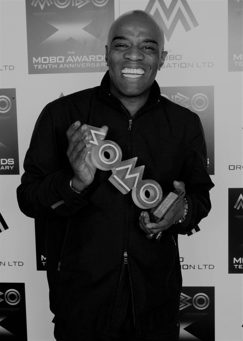 Nie żyje Steve Sutherland. Był gwiazdą brytyjskiej sceny - Muzyka w ...