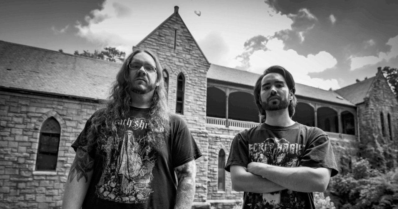 Foretoken z kontraktem - Muzyka w INTERIA.PL