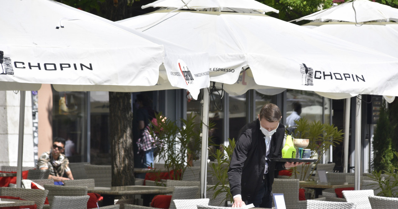 Nowe obostrzenia w lokalach gastronomicznych - Wydarzenia w INTERIA.PL Nowe obostrzenia w lokalach gastronomicznych - Wydarzenia w INTERIA.PL