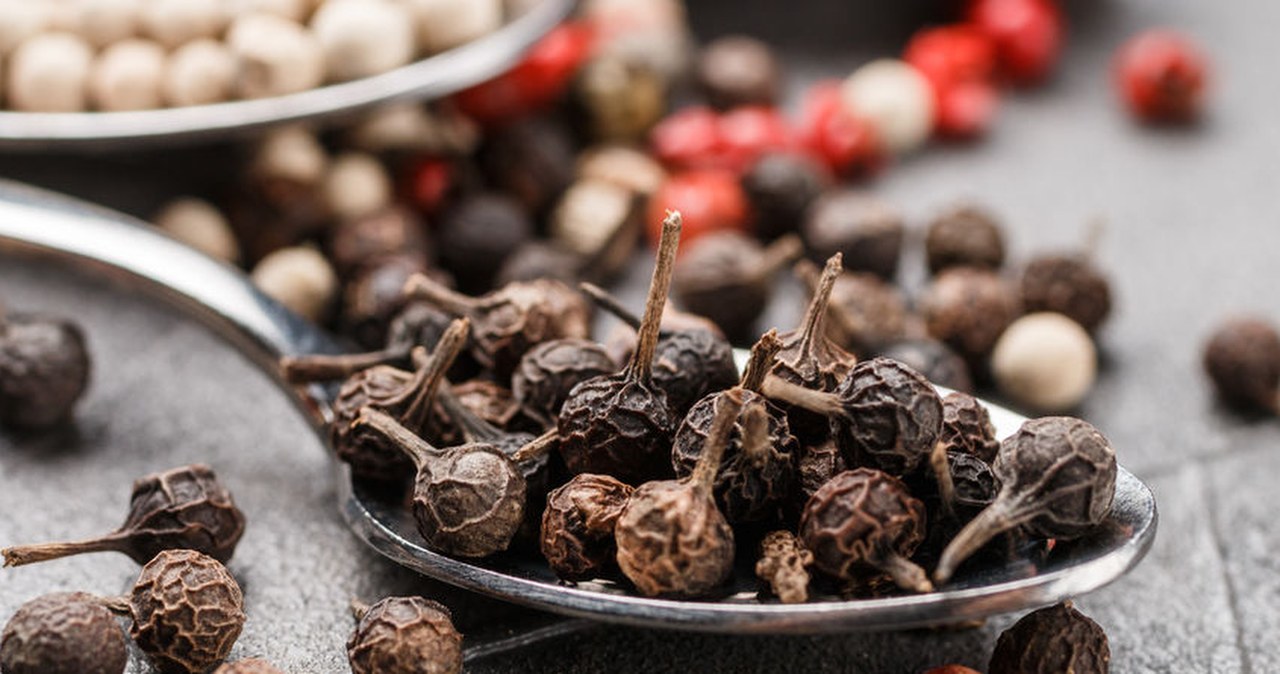 Pieprz kubeba: Właściwości i nietuzinkowe zastosowania - Kobieta w ...