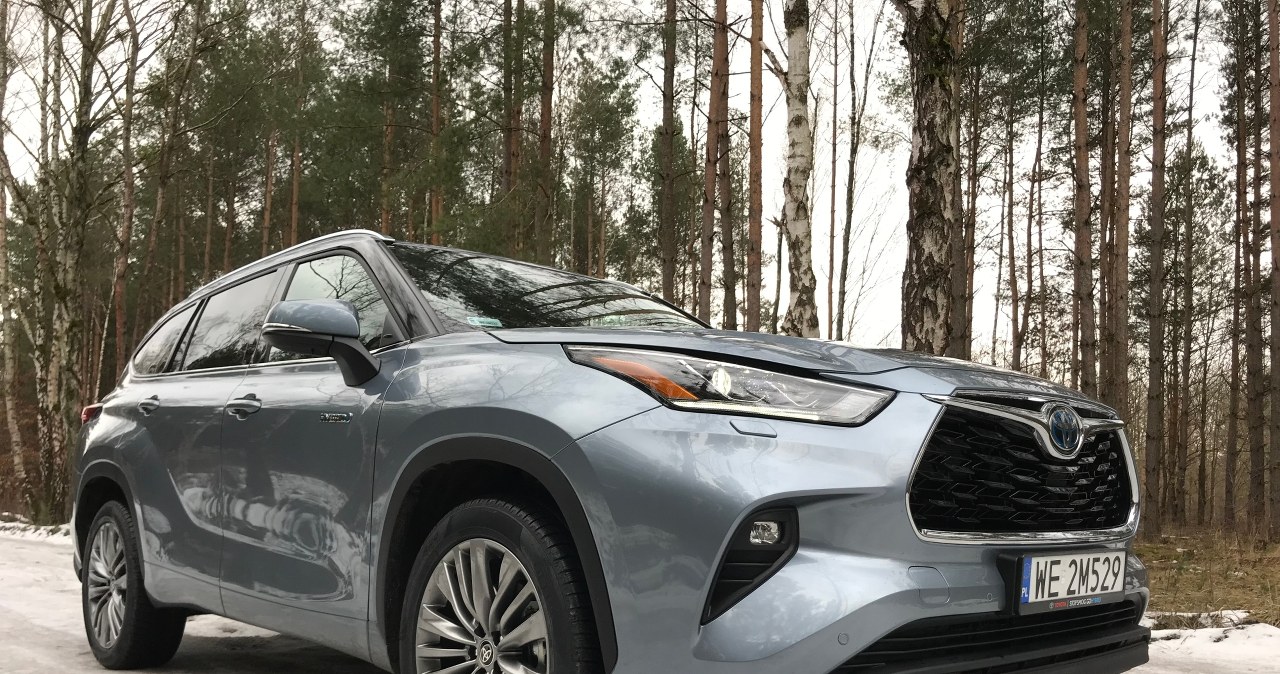 Toyota Highlander Hybrid - rodzinna nowość - Motoryzacja w INTERIA.PL