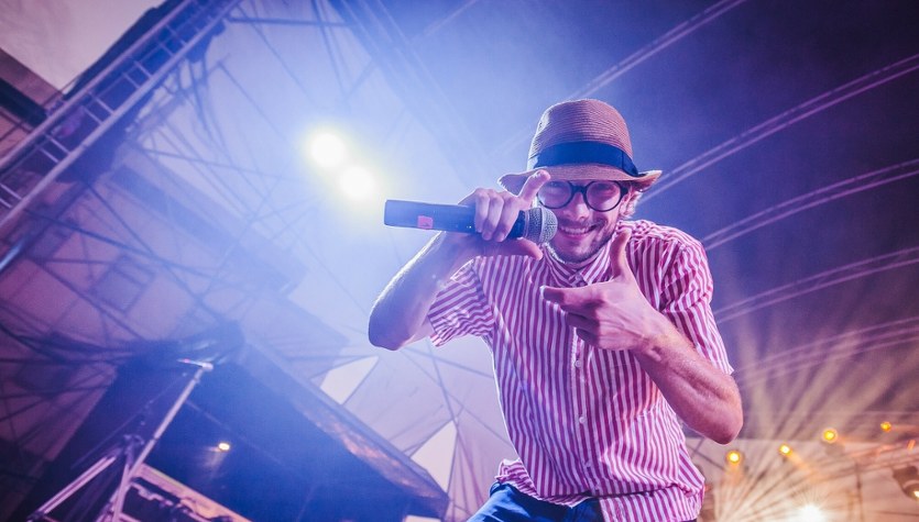 Adi Nowak miał wypadek. W jakim stanie jest 27-latek? - Muzyka w INTERIA.PL