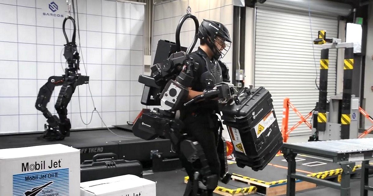 Egzoszkielet Guardian XO pomoże każdemu podnieść nawet 100 kilogramów ...