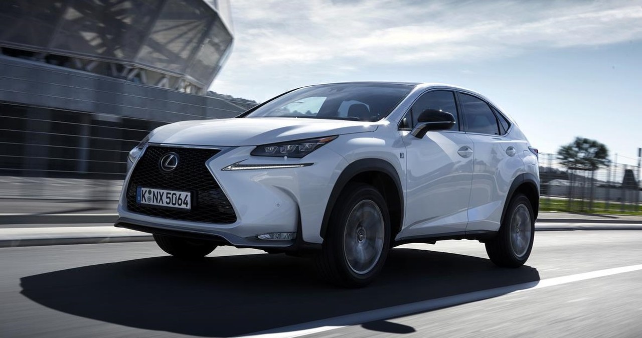 Lexus NX - historia modelu - Motoryzacja w INTERIA.PL