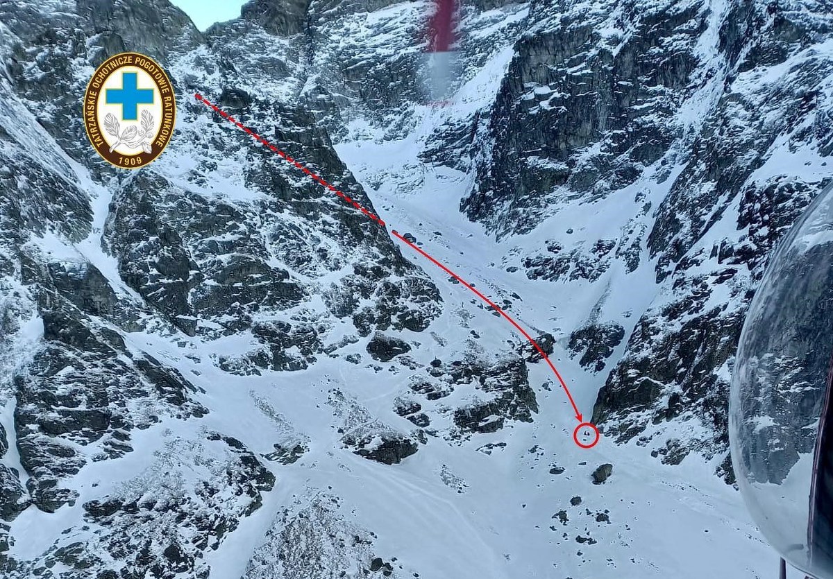 Turysta spadł z Buli pod Rysami. Seria wypadków w Tatrach - RMF 24
