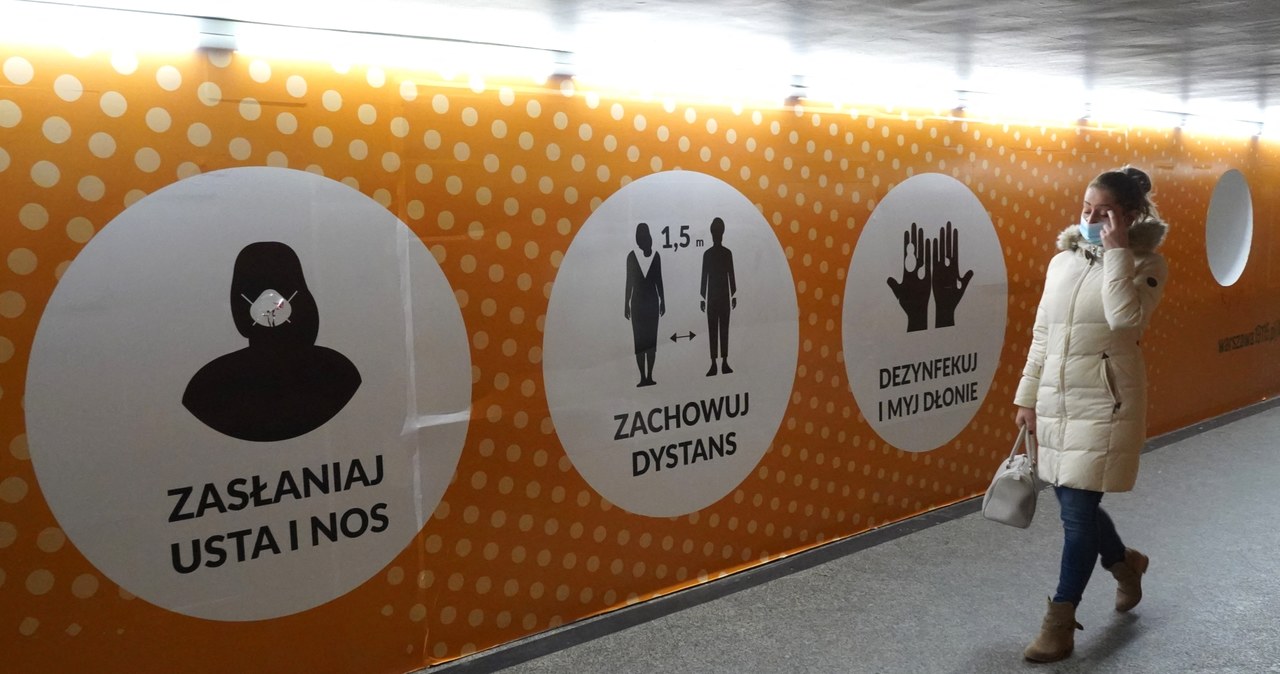 Koronawirus. Nowe obostrzenia a maseczki. Adam Niedzielski wyjaśnia ... Koronawirus. Nowe obostrzenia a maseczki. Adam Niedzielski wyjaśnia ...