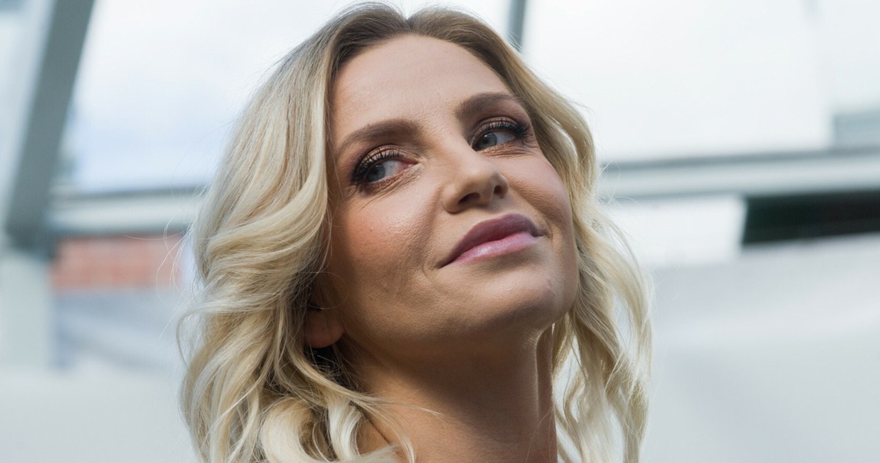 Dawniej publiczny seks na oczach Polski, a dziś? Frykowska ma jedną ...