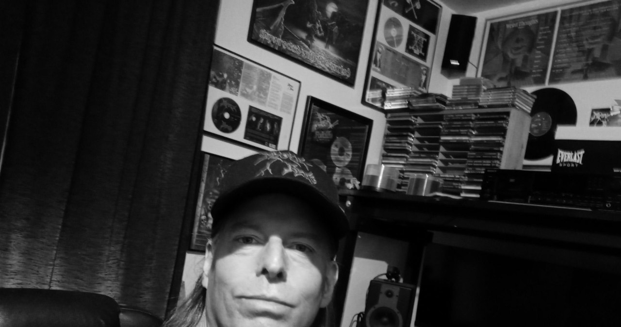 Keith Menser nie żyje. Basista Mystic-Force miał 55 lat - Muzyka w ...