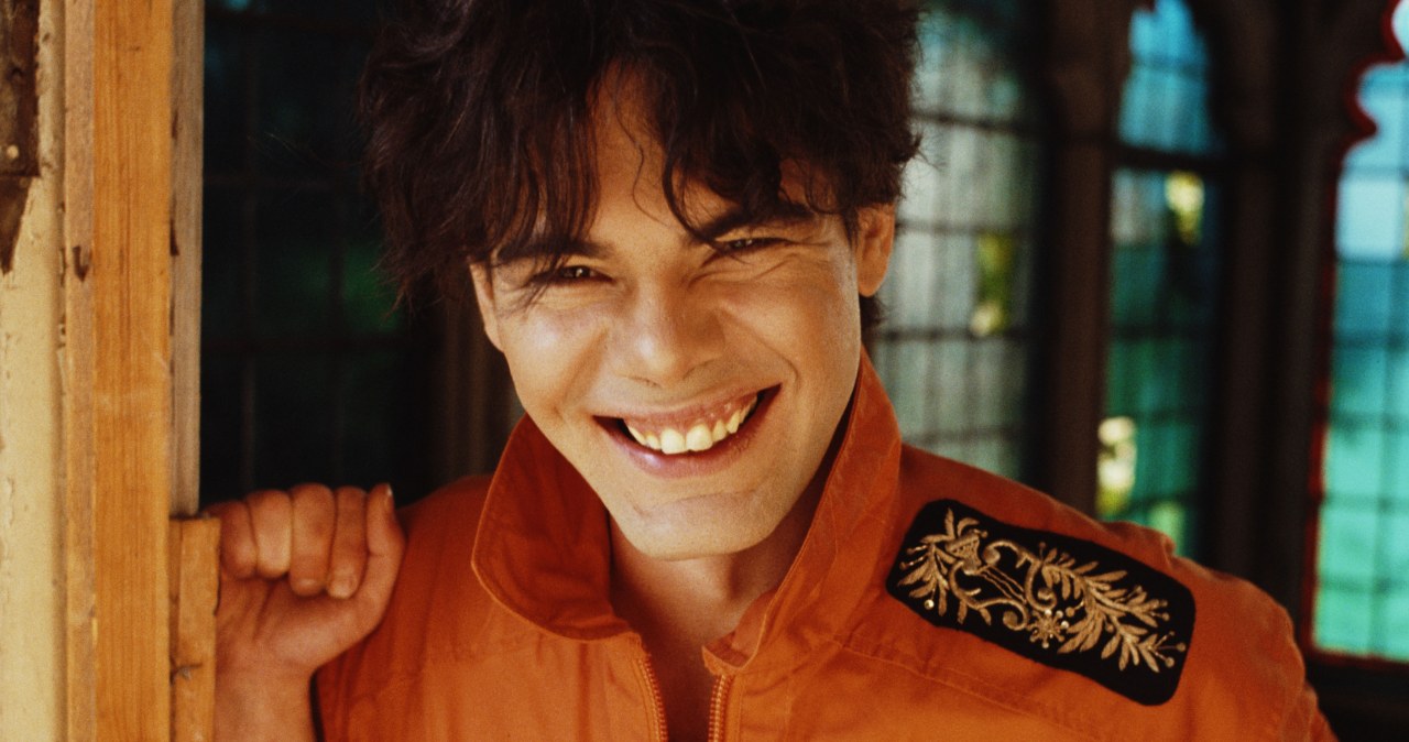 W latach 80. podbijał dyskoteki na całym świecie. Kim jest Marian Gold ...