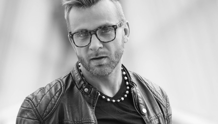 Dawid Ozdoba nie żyje. Gwiazdy disco polo żegnają tancerza - Muzyka w ...